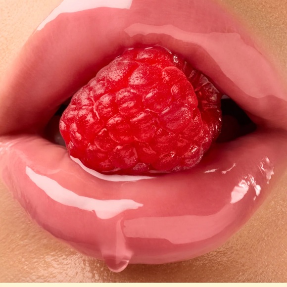 Gisou | Makeup | Gisou Honey Infused Lip Oil New Raspberry Swirl | Poshmark
